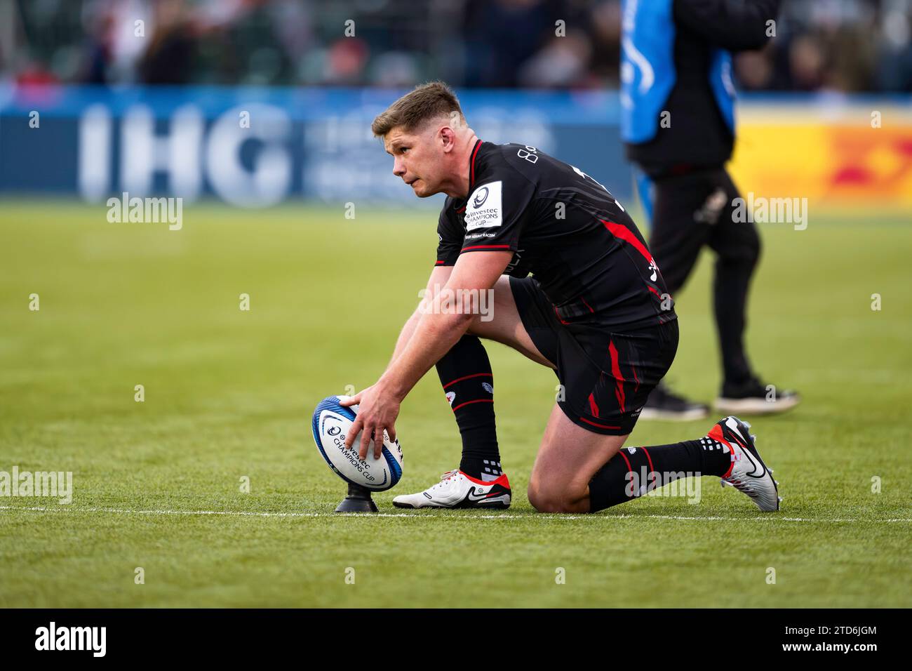 LONDON, UNITED KINGDOM. 16th, Dec 2023. Owen Farrell of Saracens (Capt ...