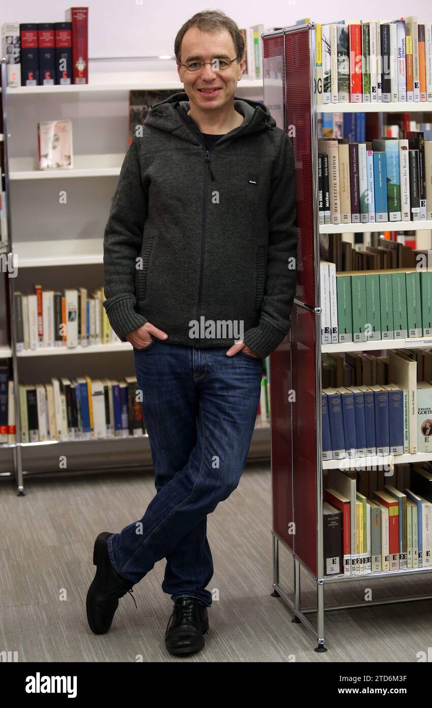 Madrid, 01/12/2014. Interview with German writer David Safier. Photo ...