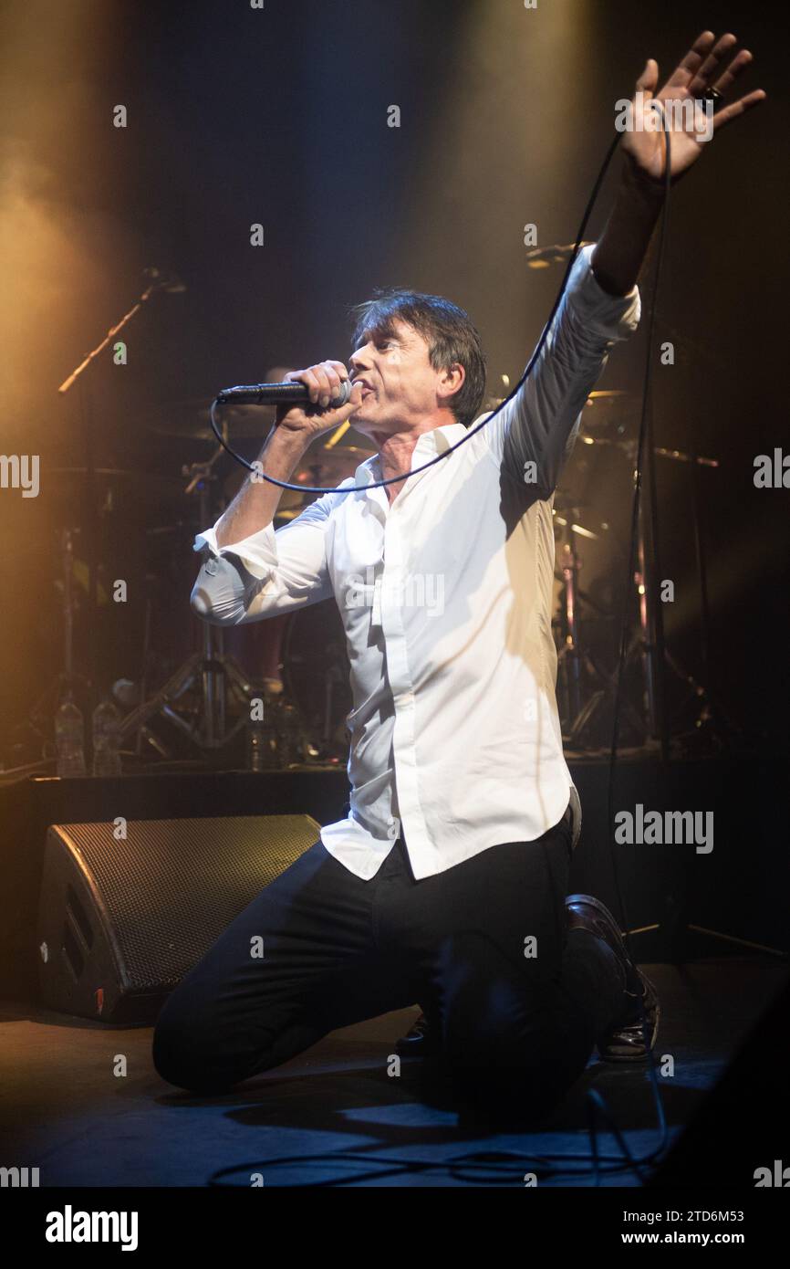London, UK. 16 Dec 2023. Lead singer Brett Anderson of English rock ...