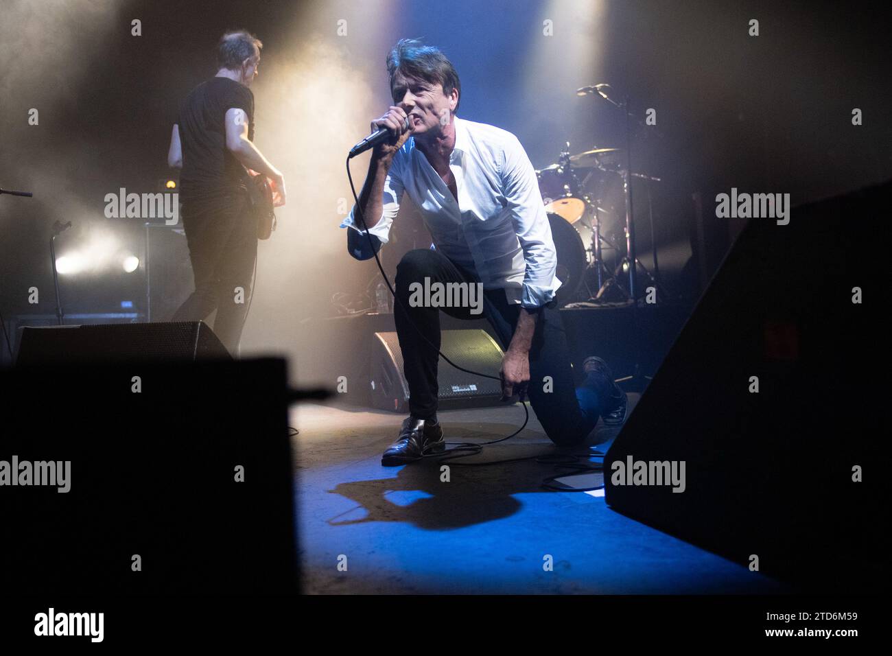 London, UK. 16 Dec 2023. Lead singer Brett Anderson of English rock ...