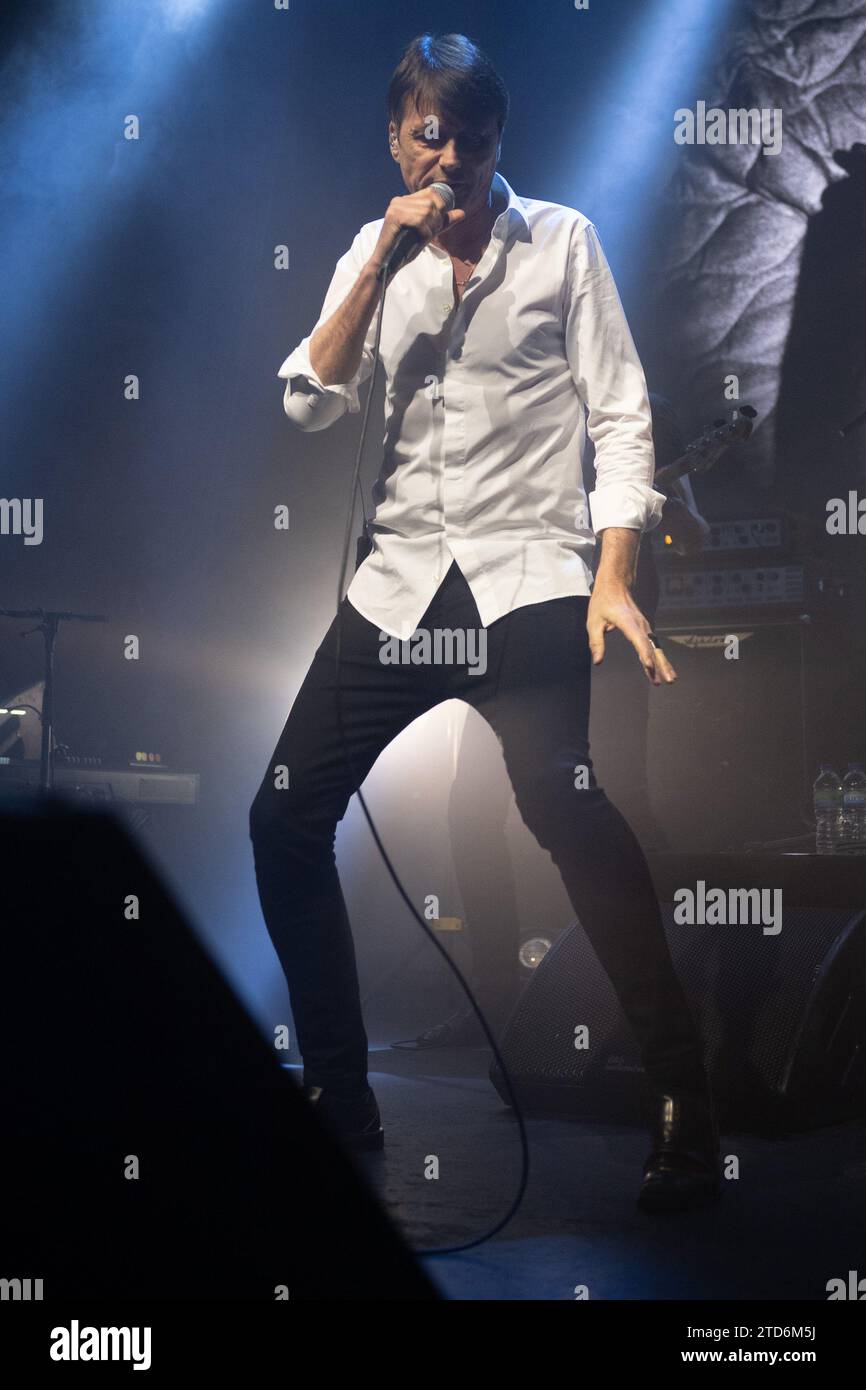 London, UK. 16 Dec 2023. Lead singer Brett Anderson of English rock ...