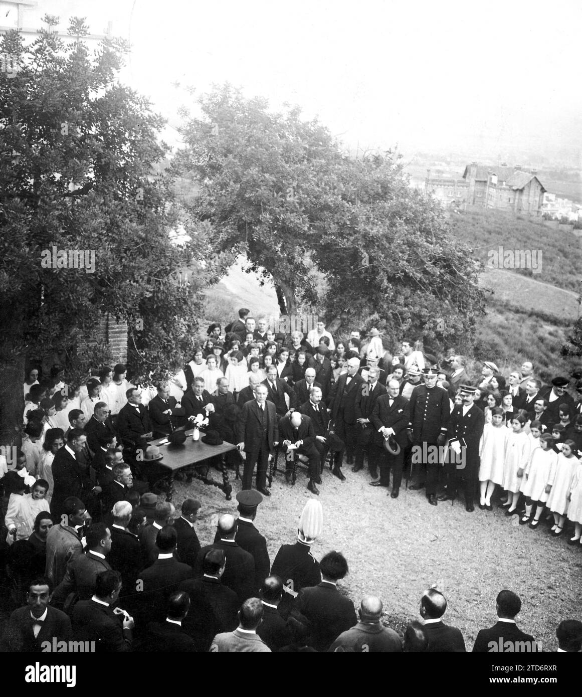 11/01/1923. Barcelona. Course Inauguration. Inaugural ceremony of the ...