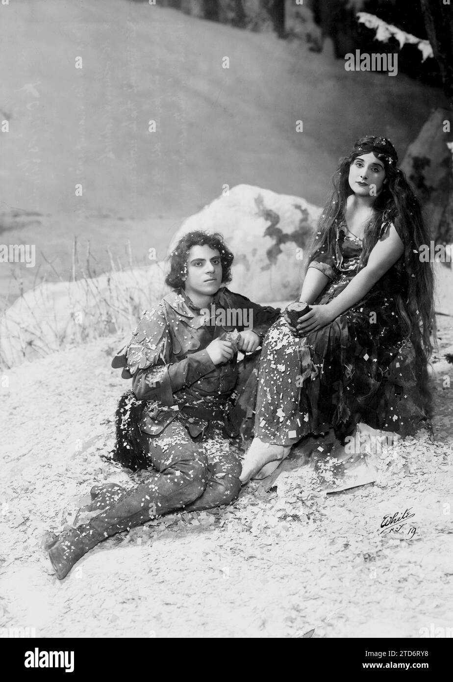 12/31/1910. Hunperdinck's new opera in New York. A scene from the last ...