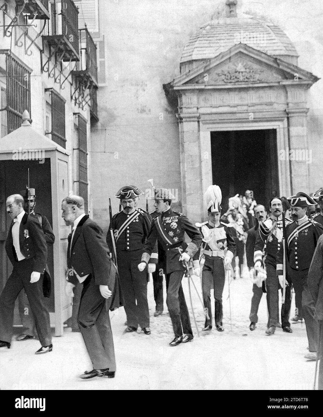 06/30/1908. The Royal Day at the Farm. HM the King and his entourage ...
