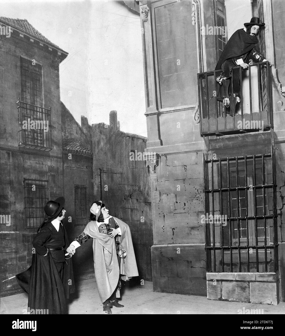 03/05/1911. Last night's premiere in Spanish. - a scene from the first ...