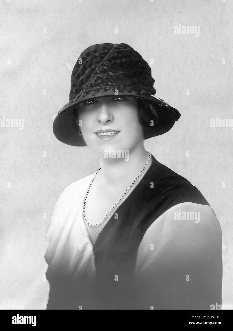 11/30/1923. Women's fashion. Two Models of Hats with Original Shapes ...