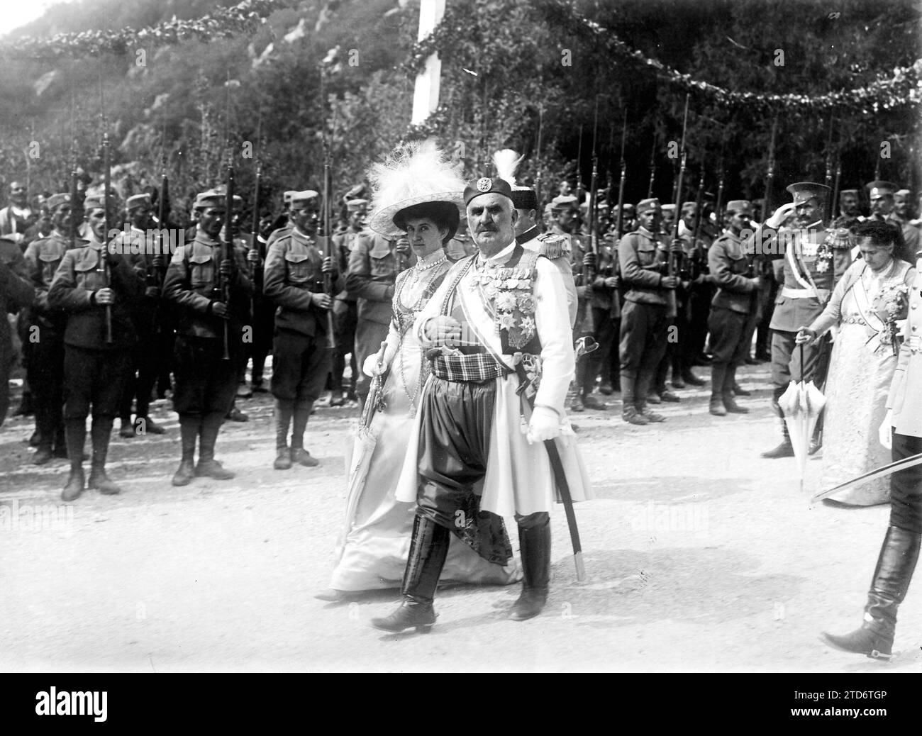 08/31/1910. The Cetinge Festivals. King Nicholas with his daughter ...