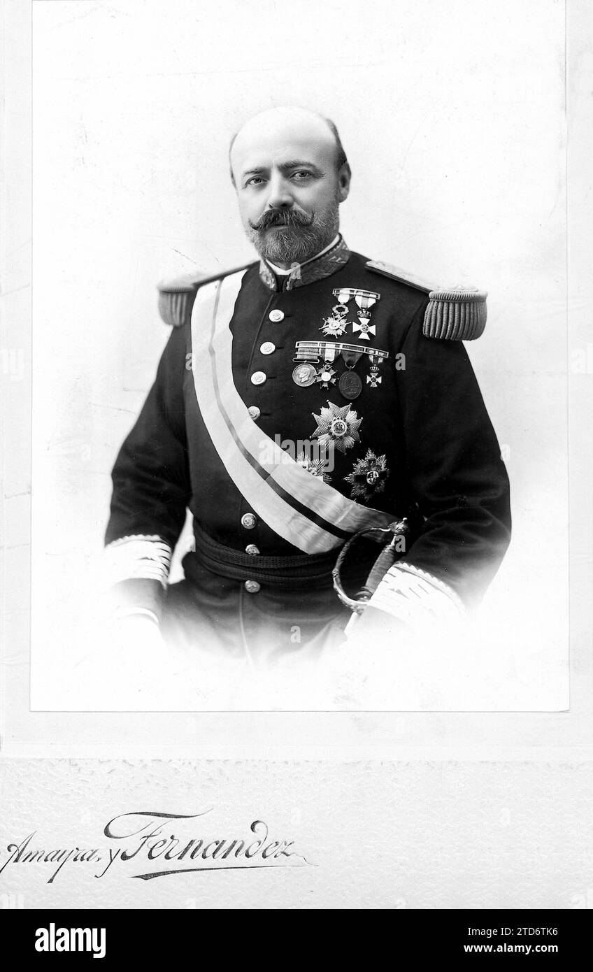 Military photo album Black and White Stock Photos & Images - Alamy