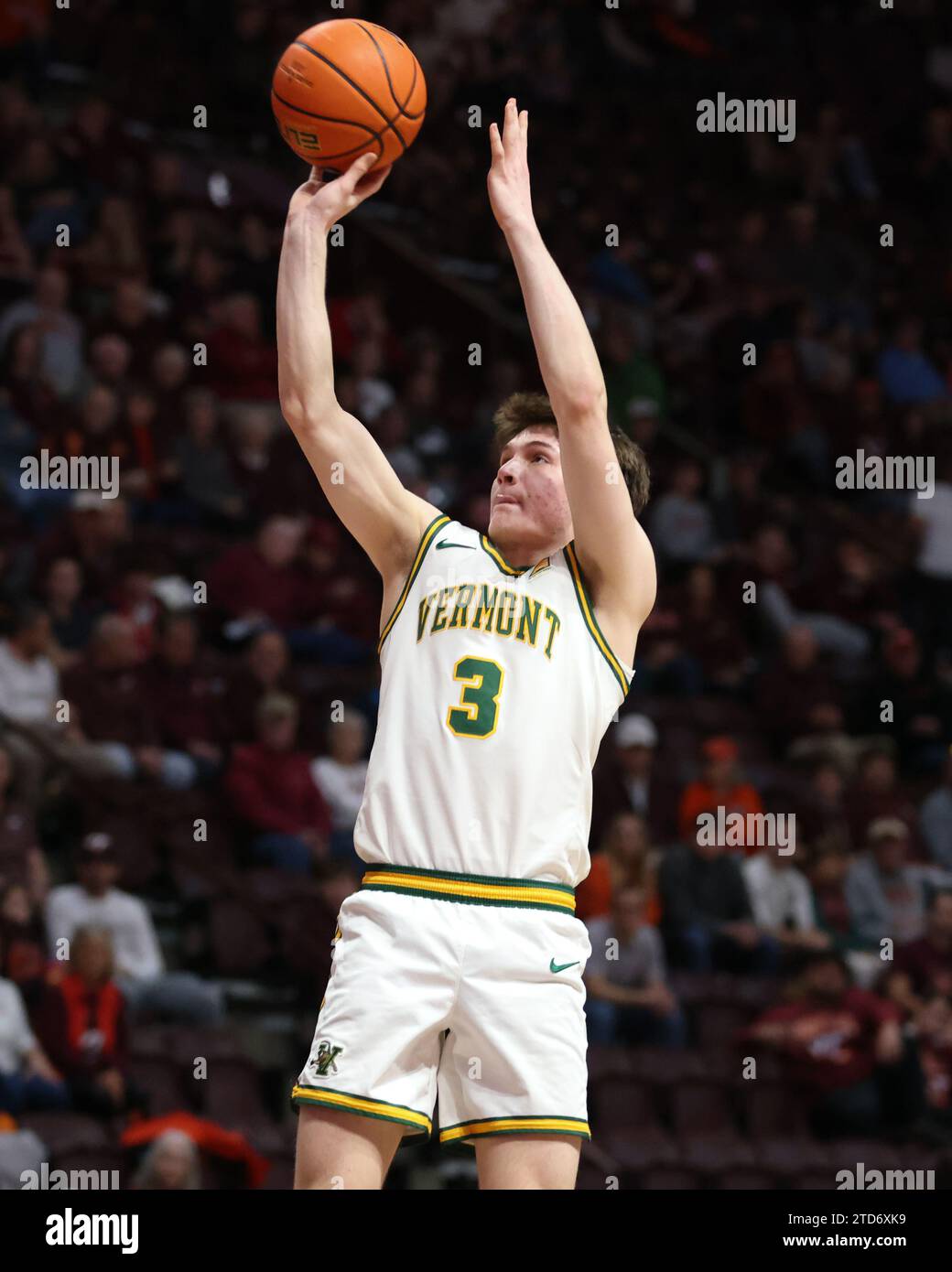 December 16, 2023: Vermont Catamounts guard TJ Hurley (3) shoots a jump ...