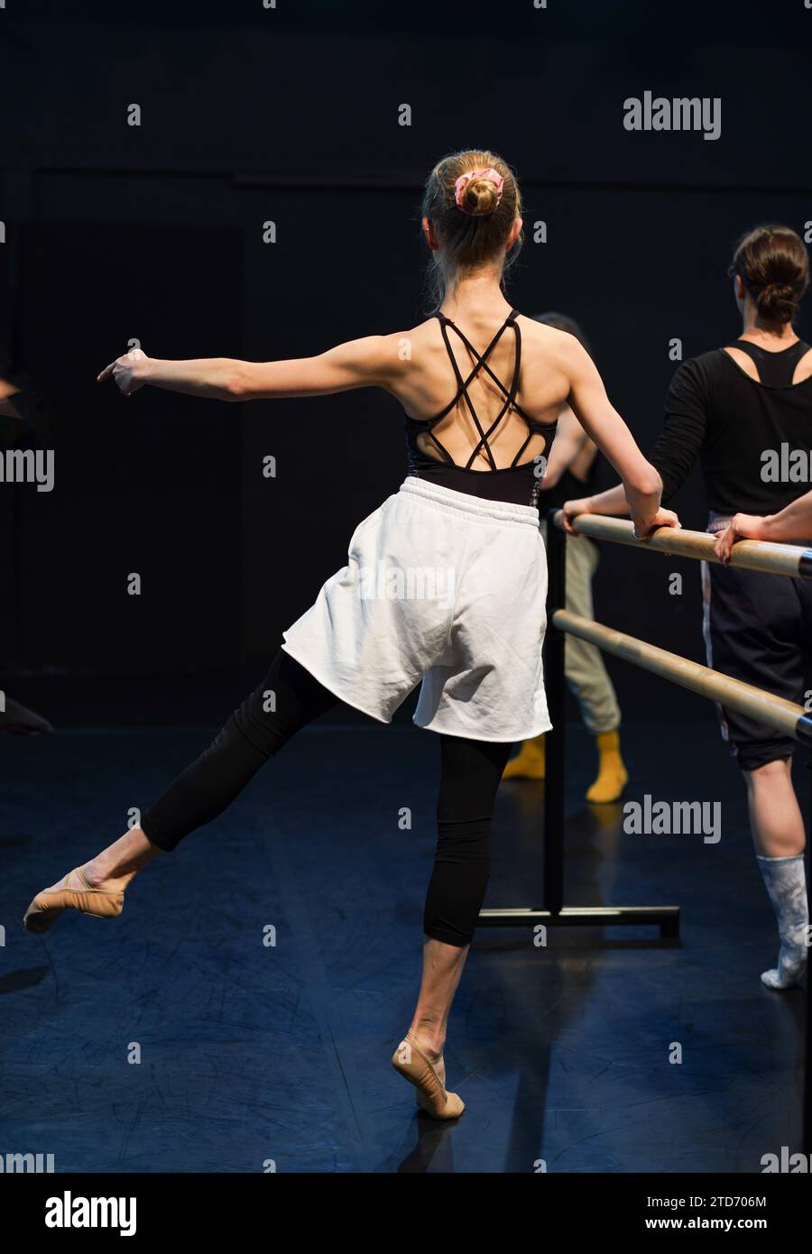 A ballet dancer during rehearsal Stock Photo - Alamy