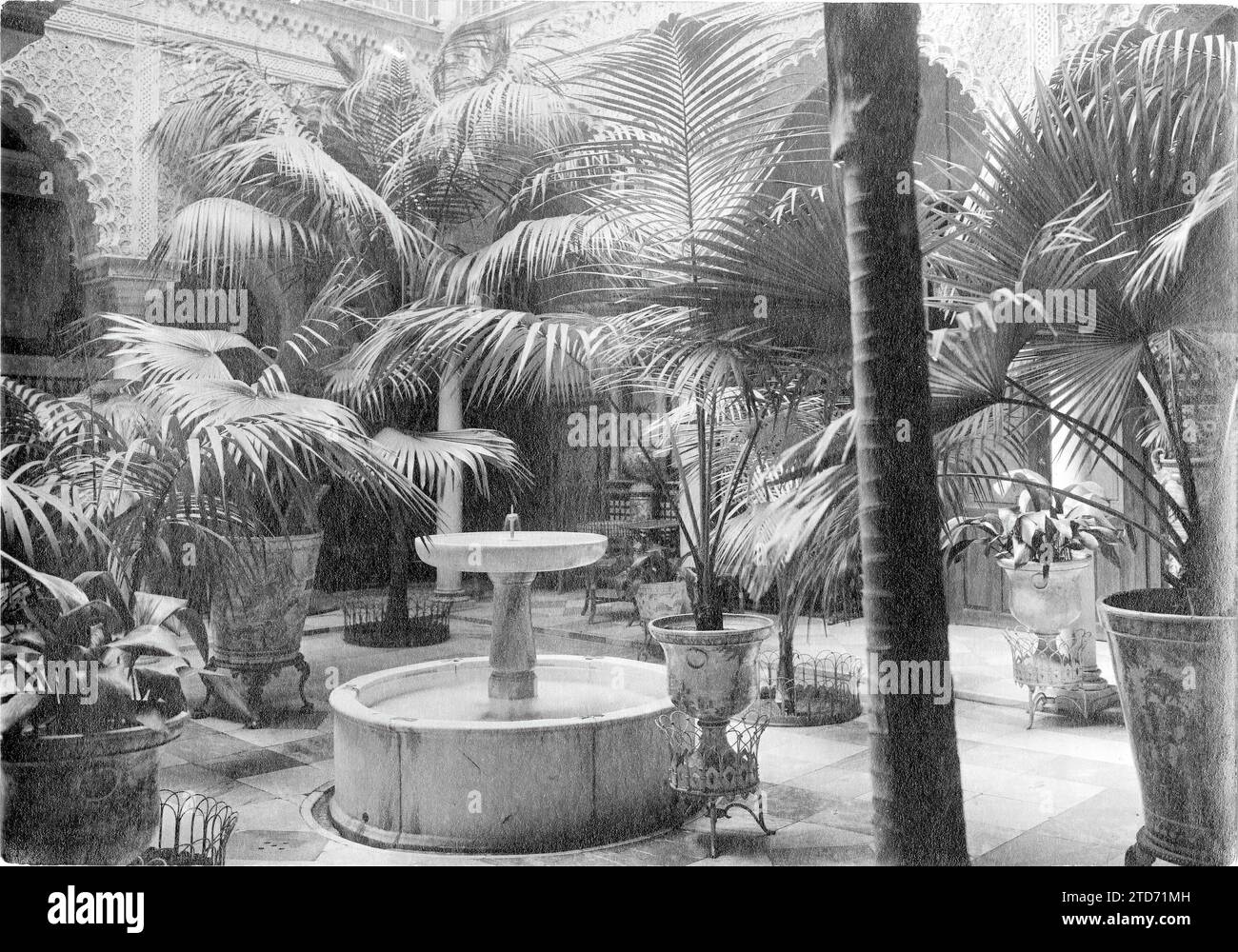 Concha house Black and White Stock Photos & Images - Alamy