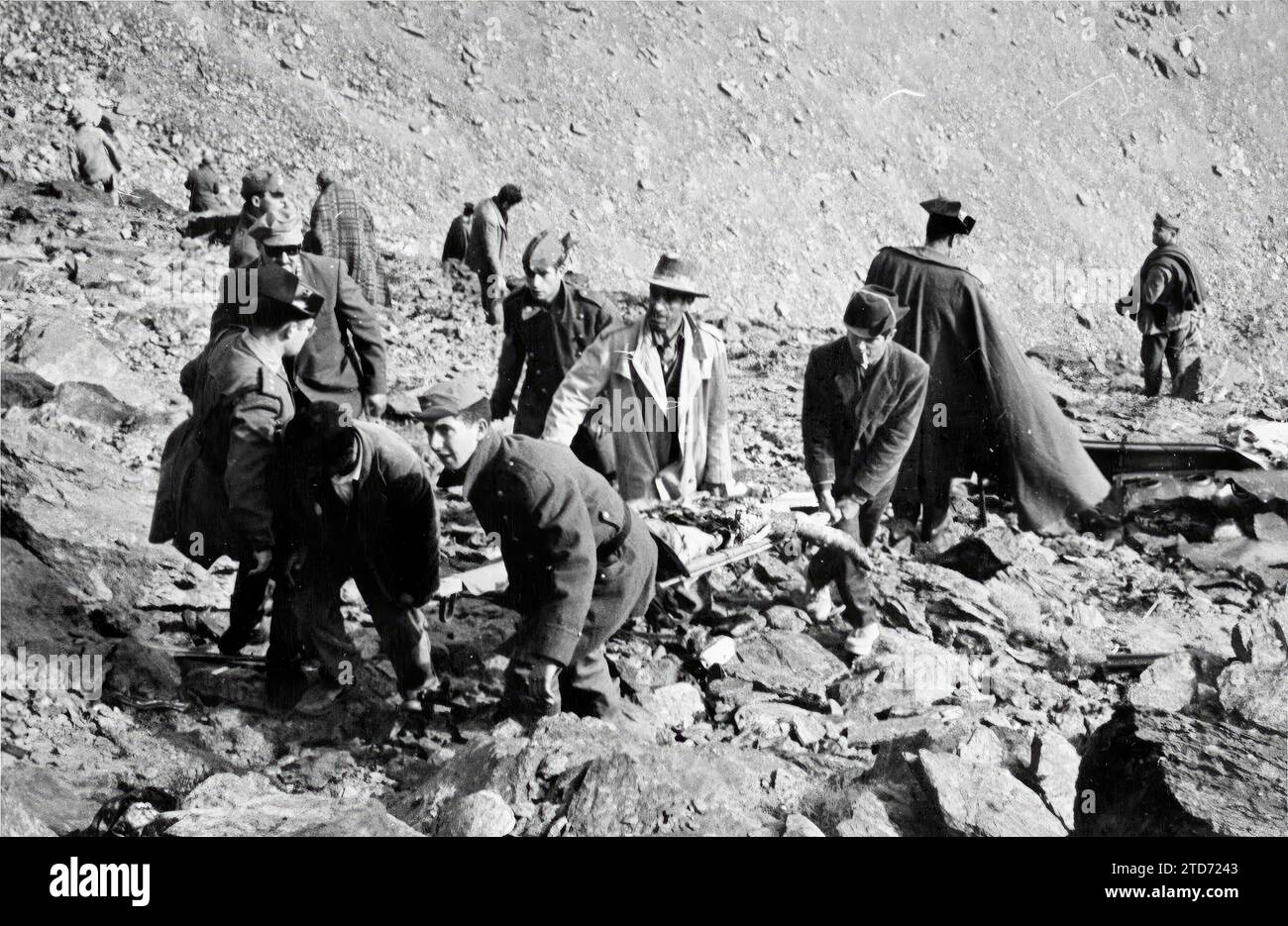 10/04/1964. Aviation accident in Granada. A French Dc 6 crashes on the ...