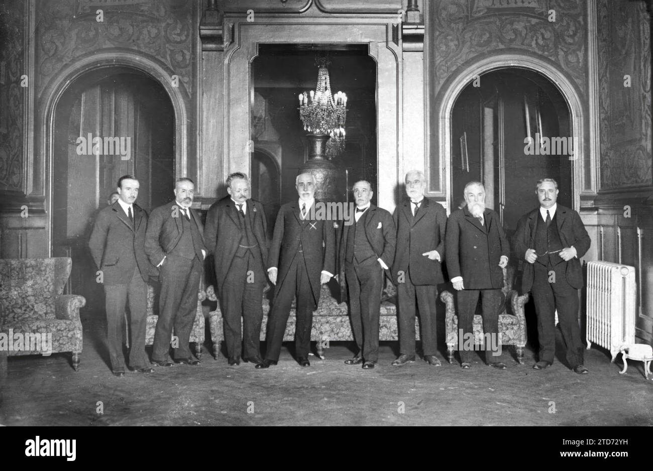 Illustrious personalities hi-res stock photography and images - Alamy