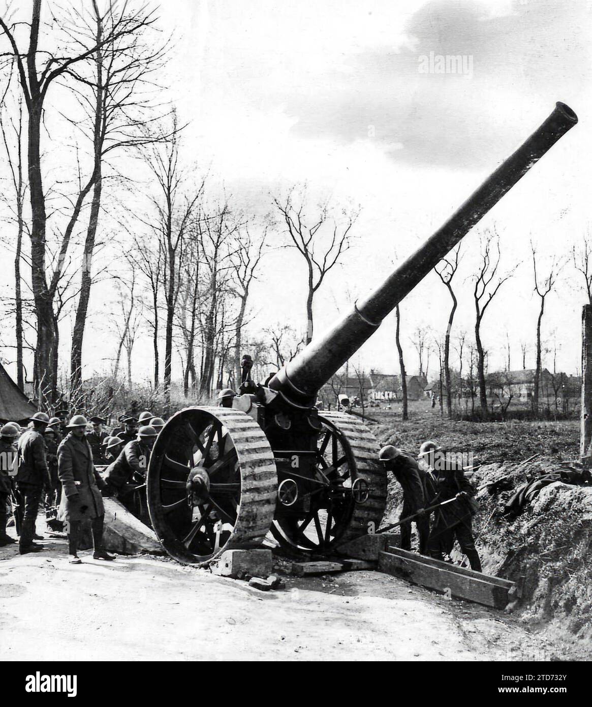 A long range english cannon hi-res stock photography and images - Alamy