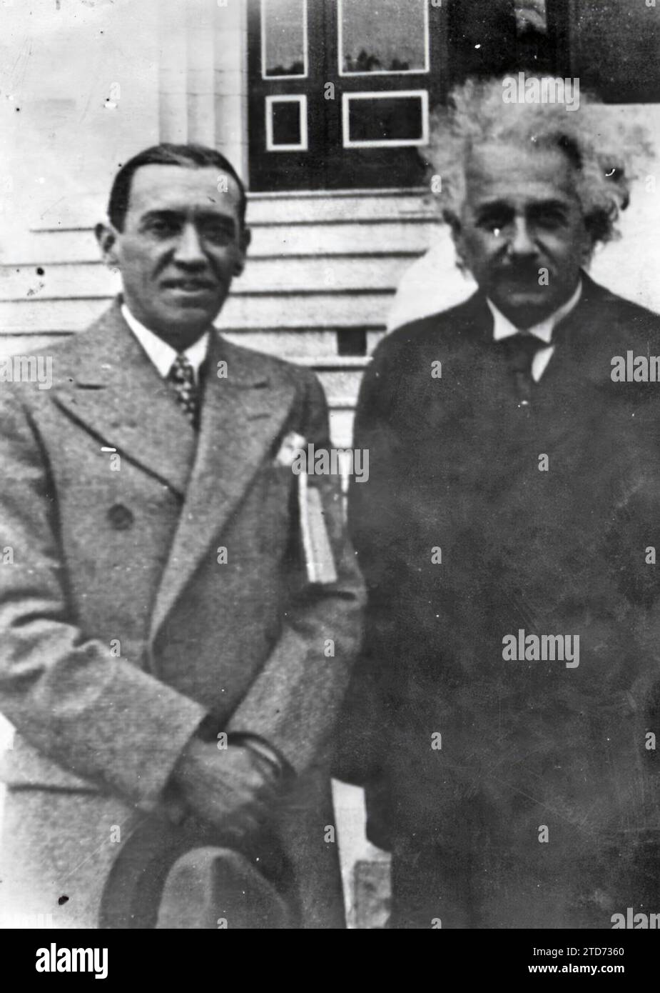 12/31/1934. The Writer, Ramón Pérez de Ayala, accompanied by his friend Albert Einstein and Dr ...