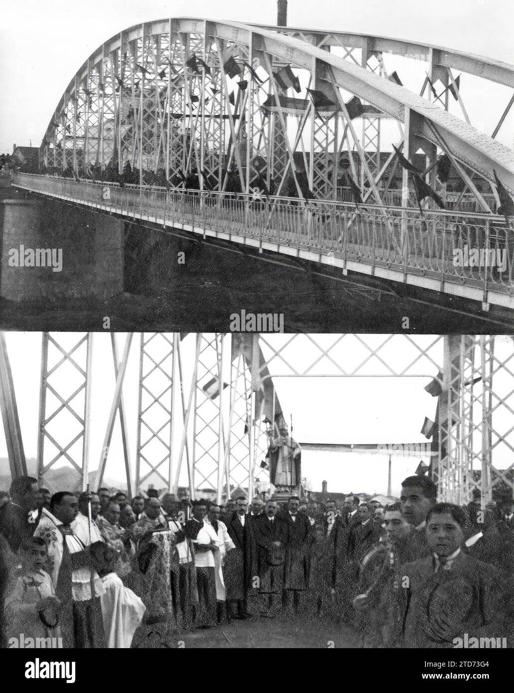 11/30/1917. Inauguration of a bridge in Alcira. 1.-general view of the ...