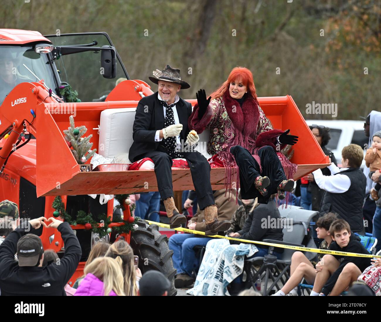 Leipers Fork, Tennessee, USA. 16th Dec, 2023. Grand marshals, Wynonna ...