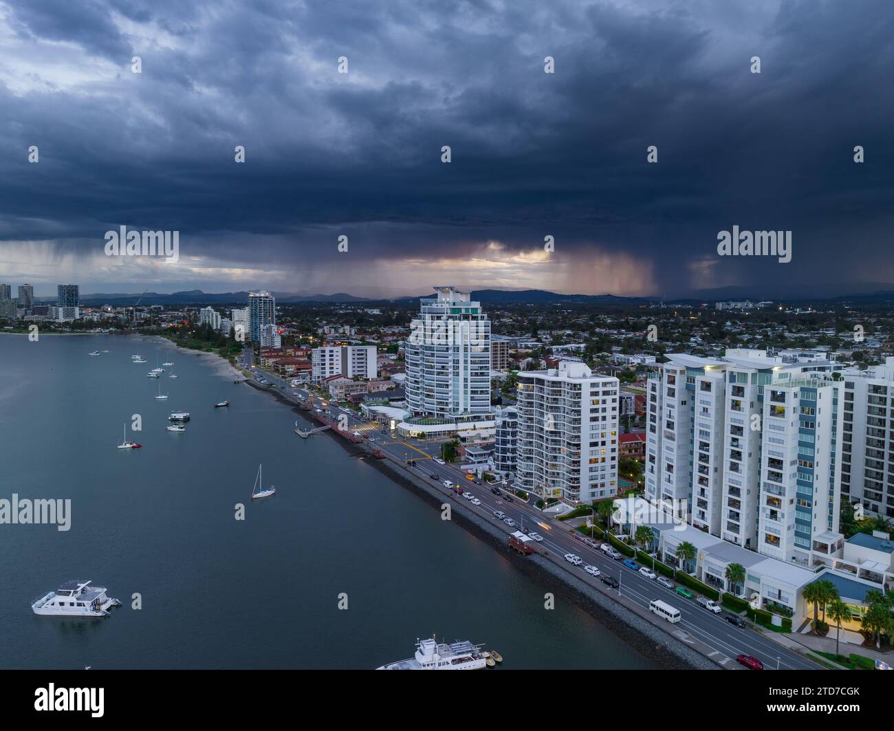 Australia coast storm buildings hi-res stock photography and images - Alamy