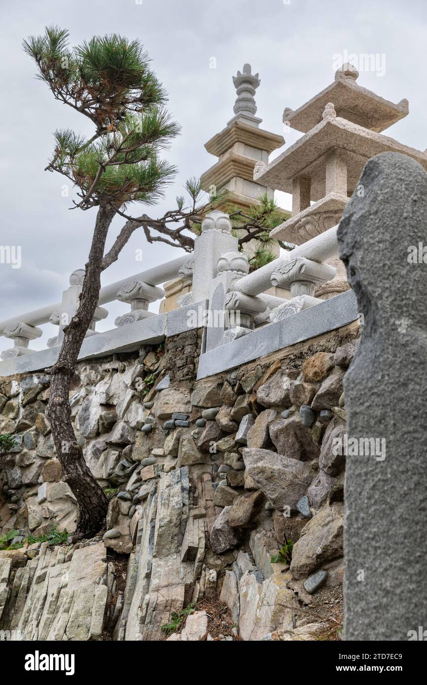 HaeDong YongGung Temple, South Korea Stock Photo - Alamy