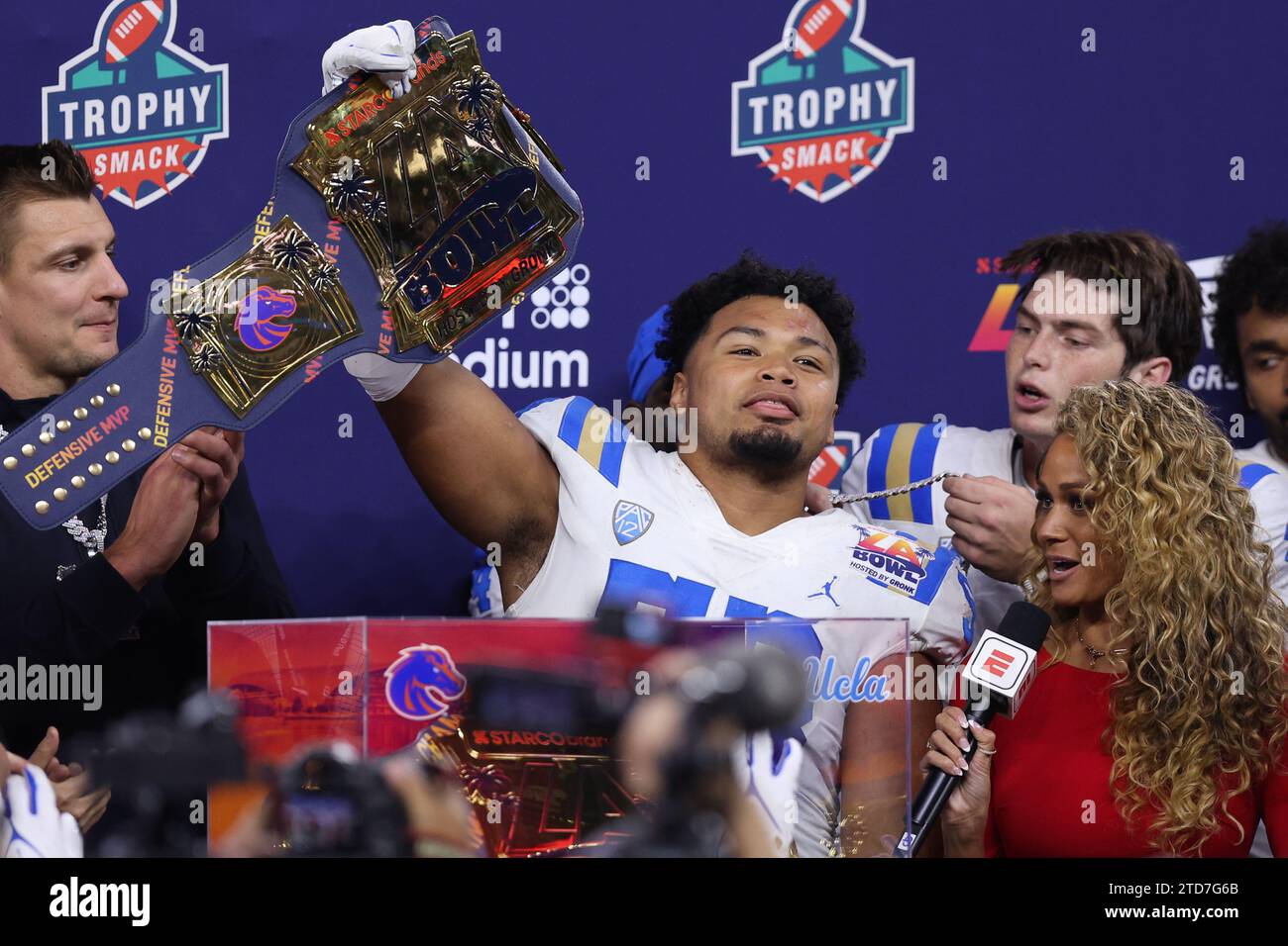 December 16, 2023, Los Angeles, California, USA: UCLA linebacker DARIUS ...