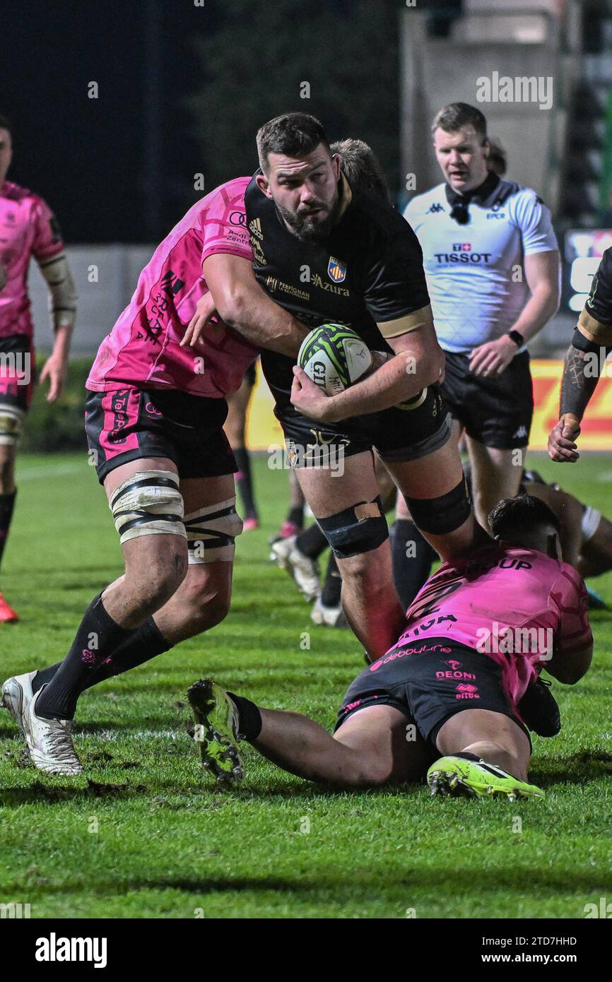Contrast with ankle tap during the EPCR CHALLENGE CUP match between ...