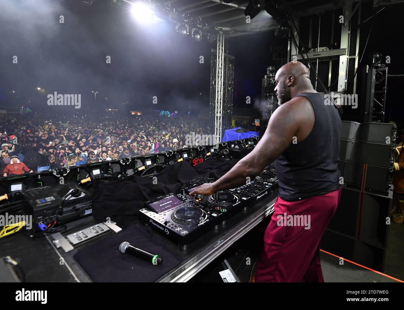 DJ Diesel - Shaquille O'Neal performs during Day 2 of the 2023 Tahoe ...