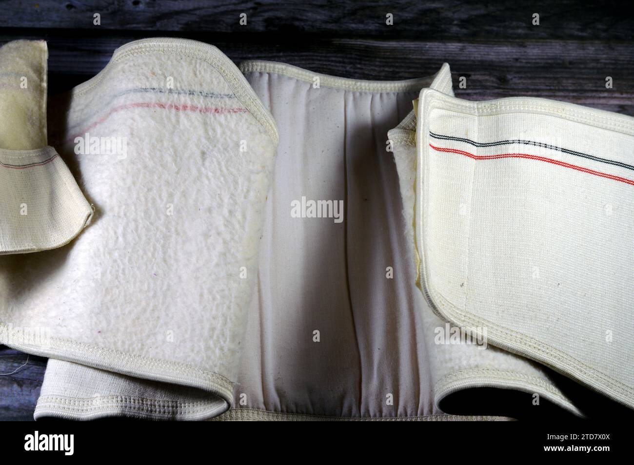 lumbosacral support to mid and lower back, vertebrae support relieves ...