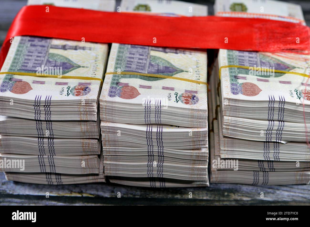 Piles and Stacks of Egypt money thousands of Pounds currency banknotes ...