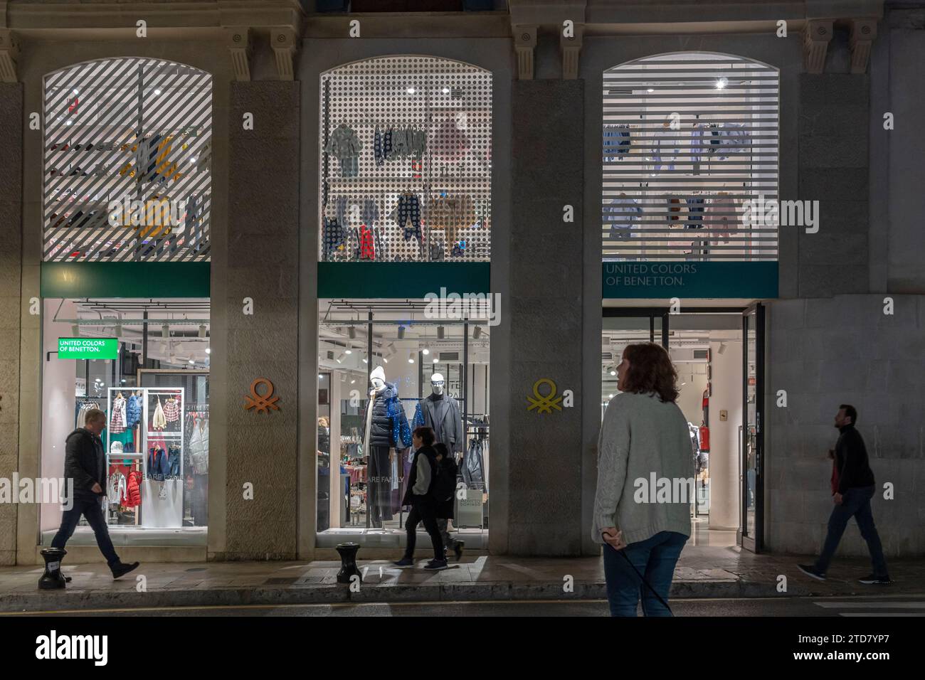 Benetton night view hi-res stock photography and images - Alamy