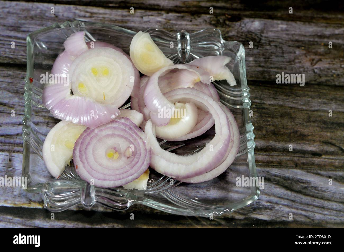 Onion genus hi-res stock photography and images - Alamy
