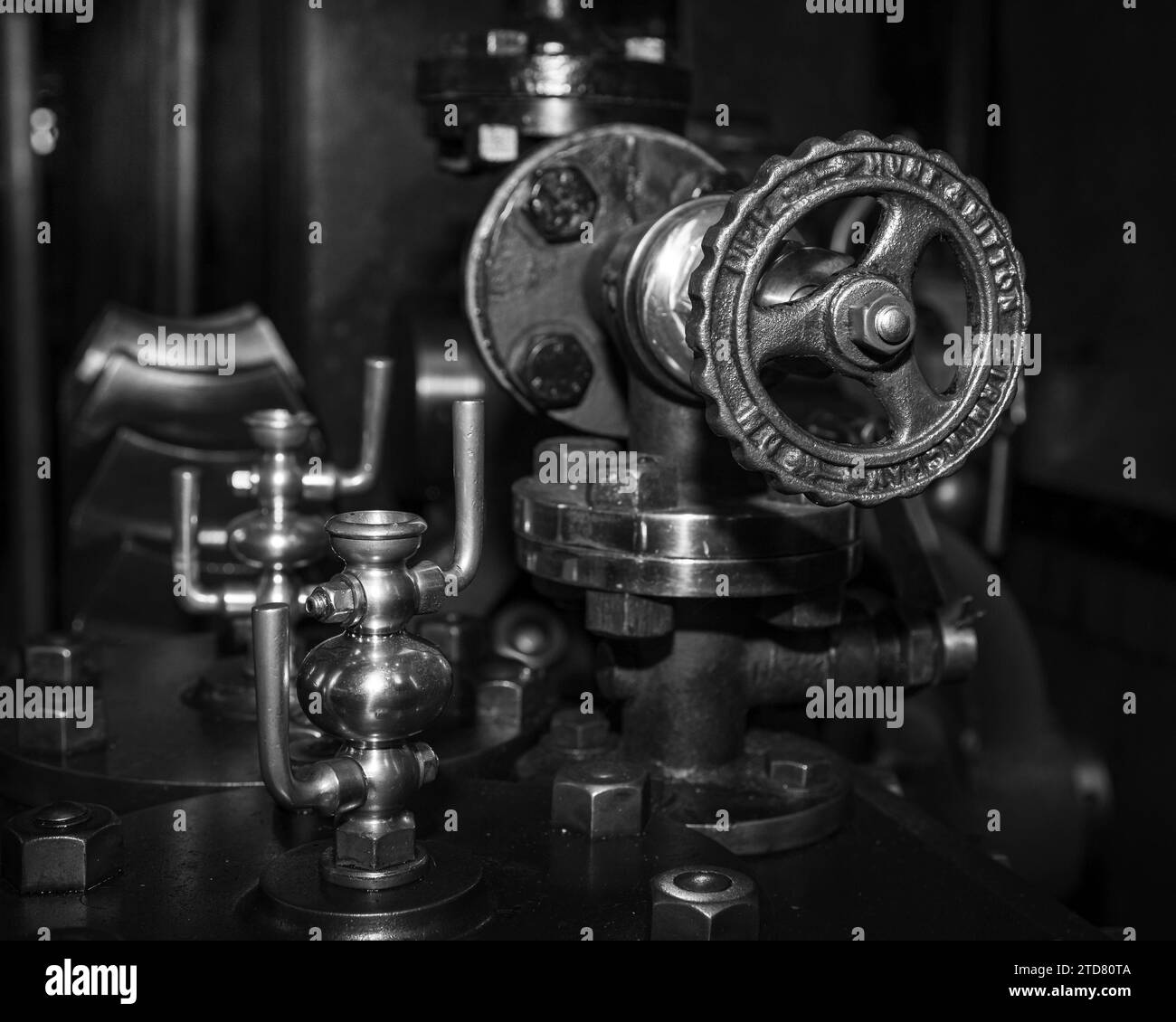 Steam valve hi-res stock photography and images - Alamy