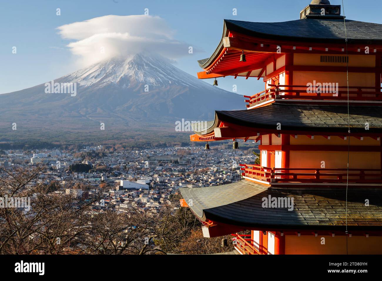 Fujiyoshida japan chureito pagoda hi-res stock photography and images - Alamy