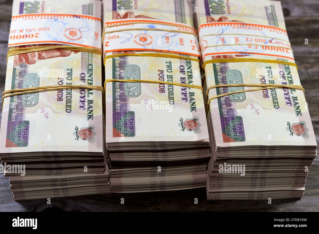 One thousand pound note hi-res stock photography and images - Alamy