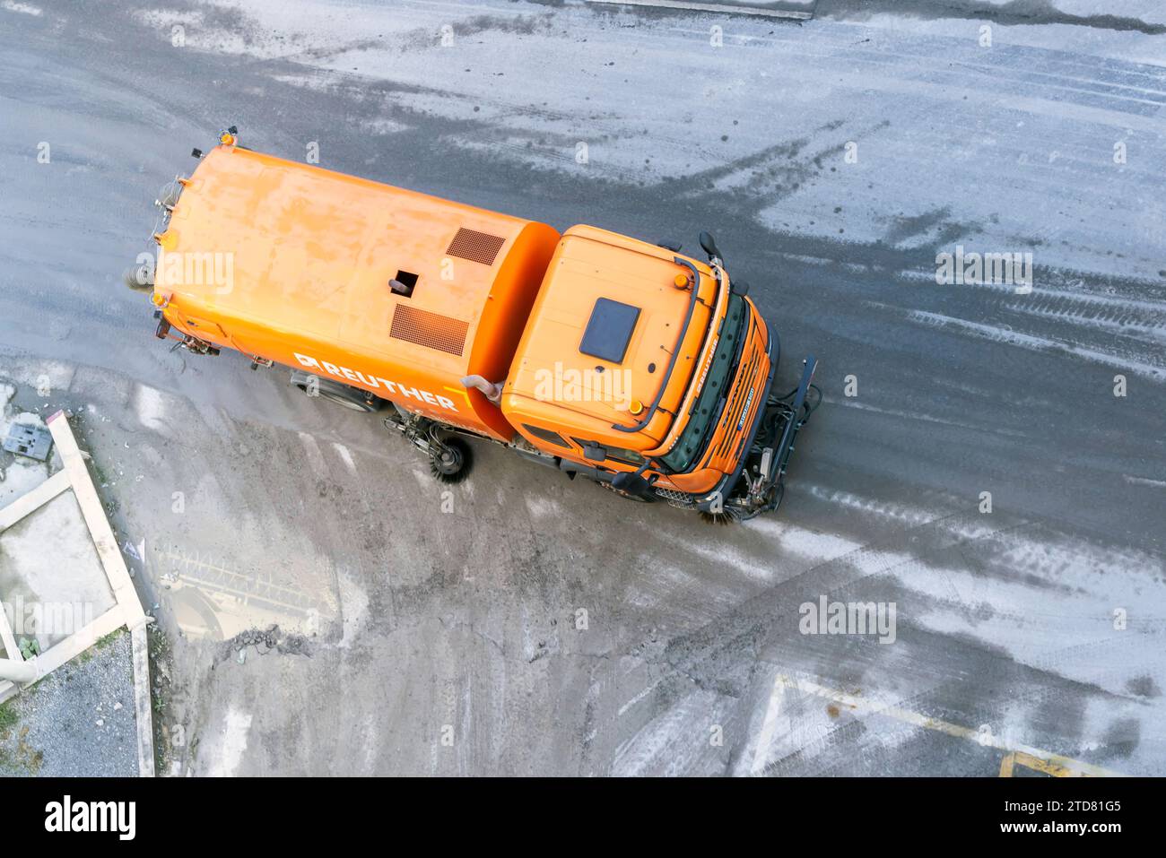 Deutsche kehrmaschine hi-res stock photography and images - Alamy