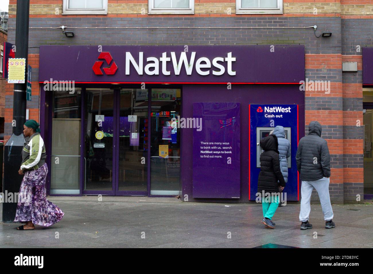 Slough, Berkshire, UK. 16th December, 2023. A NatWest bank in Slough ...