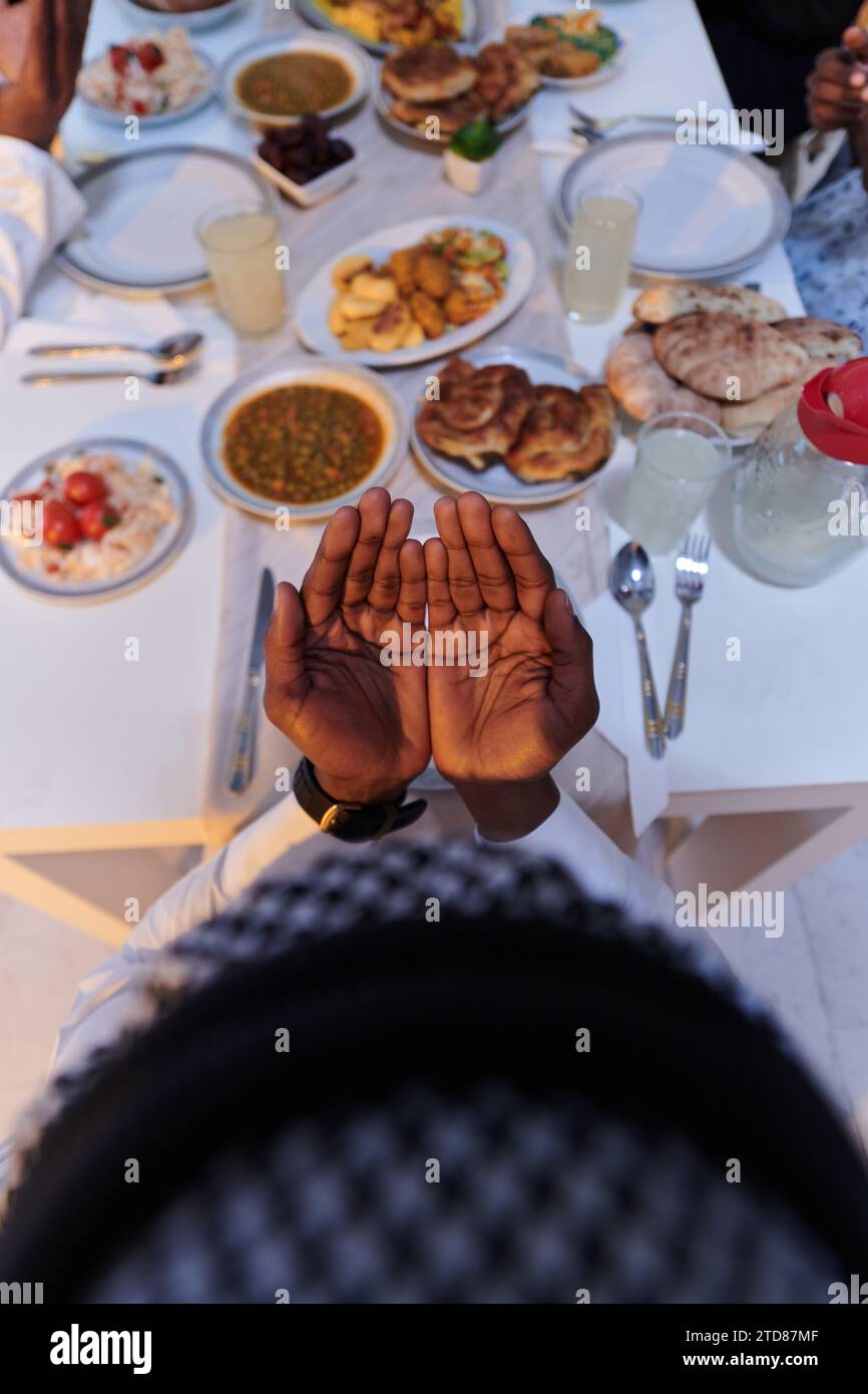 In the sacred month of Ramadan, a diverse Muslim family comes together ...