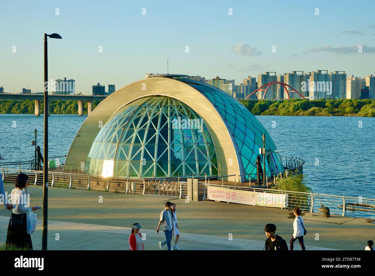 Seoul, South Korea - June 3, 2023: The Waterlight Stage on the Han ...
