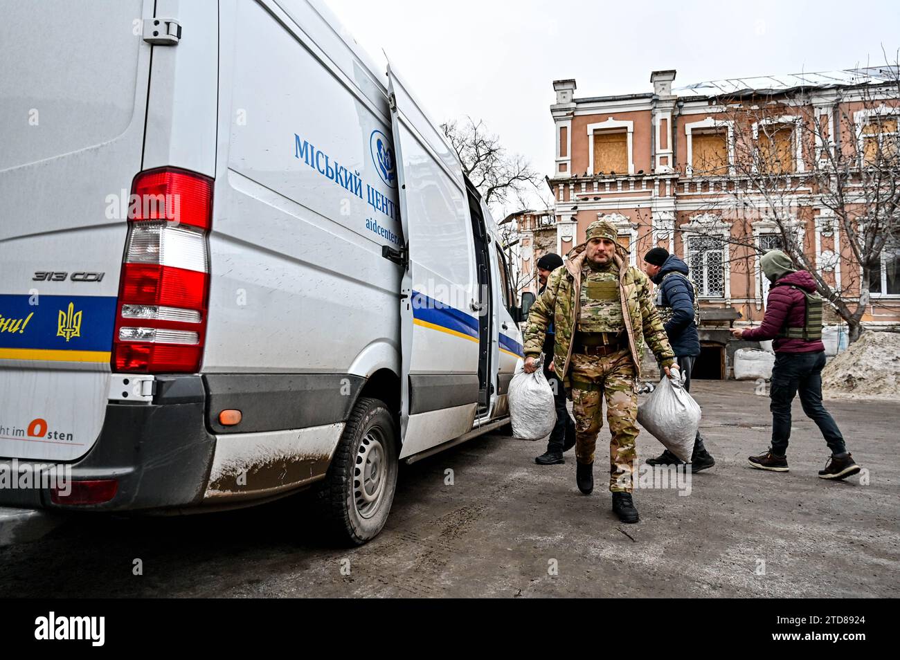 Non Exclusive: ORIKHIV, UKRAINE - DECEMBER 13, 2023 - Volunteers of the ...