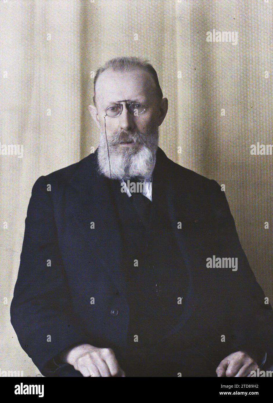 Portrait mr appel hi-res stock photography and images - Alamy