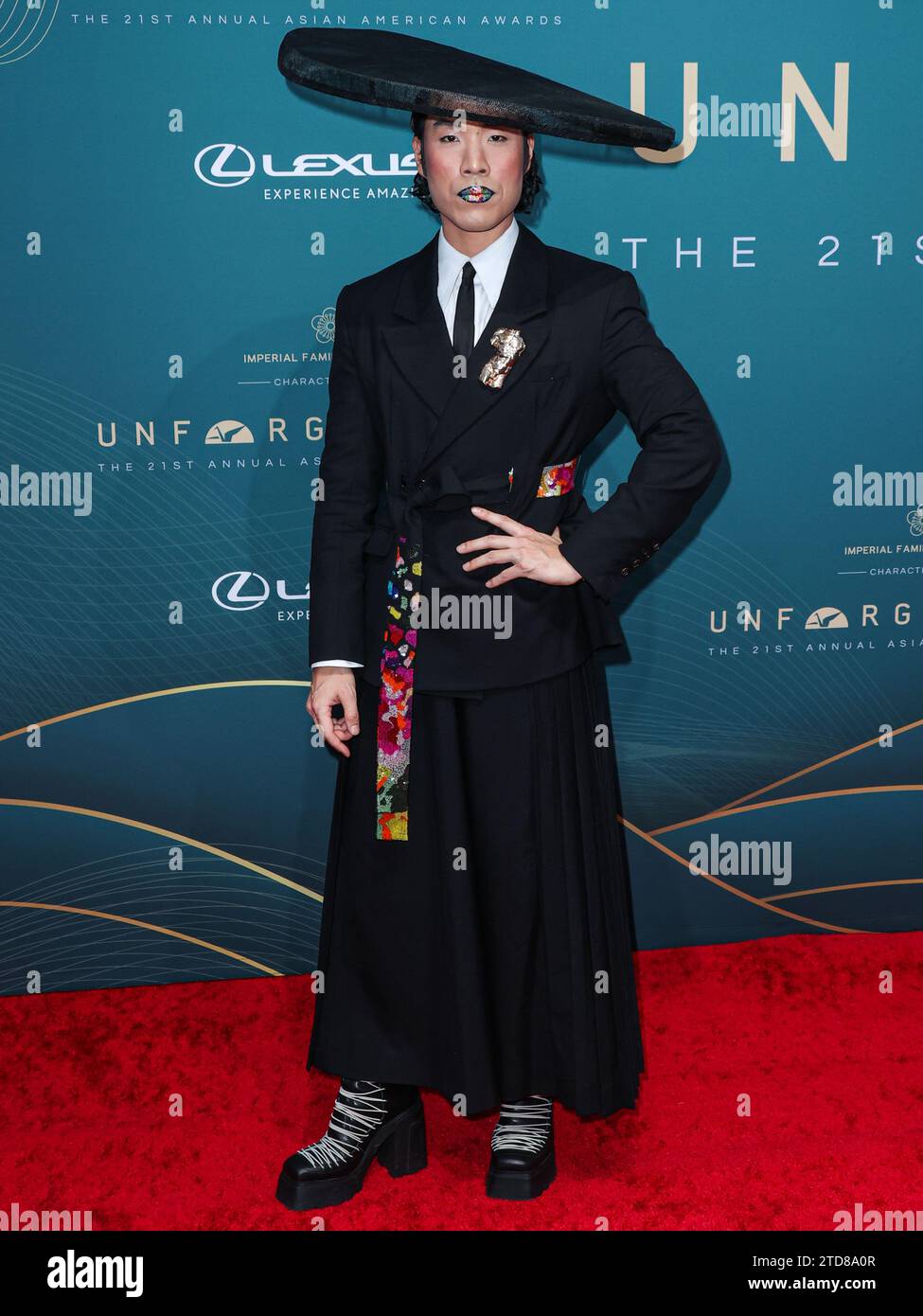 BEVERLY HILLS, LOS ANGELES, CALIFORNIA, USA - DECEMBER 16: American ...