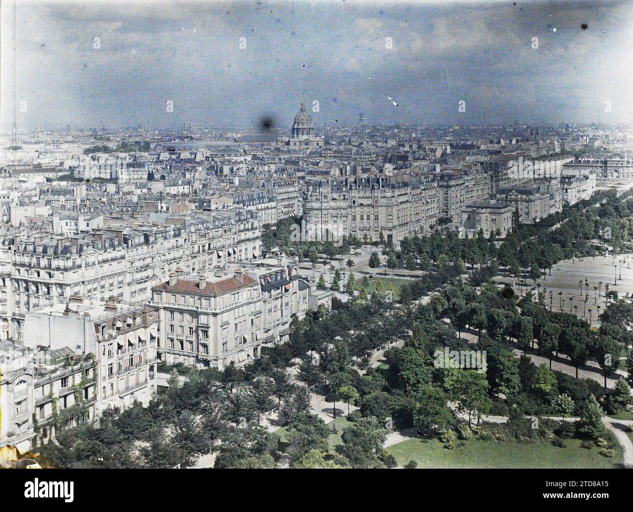 Paris (7th arr.), France Panorama taken from the Eiffel Tower towards ...