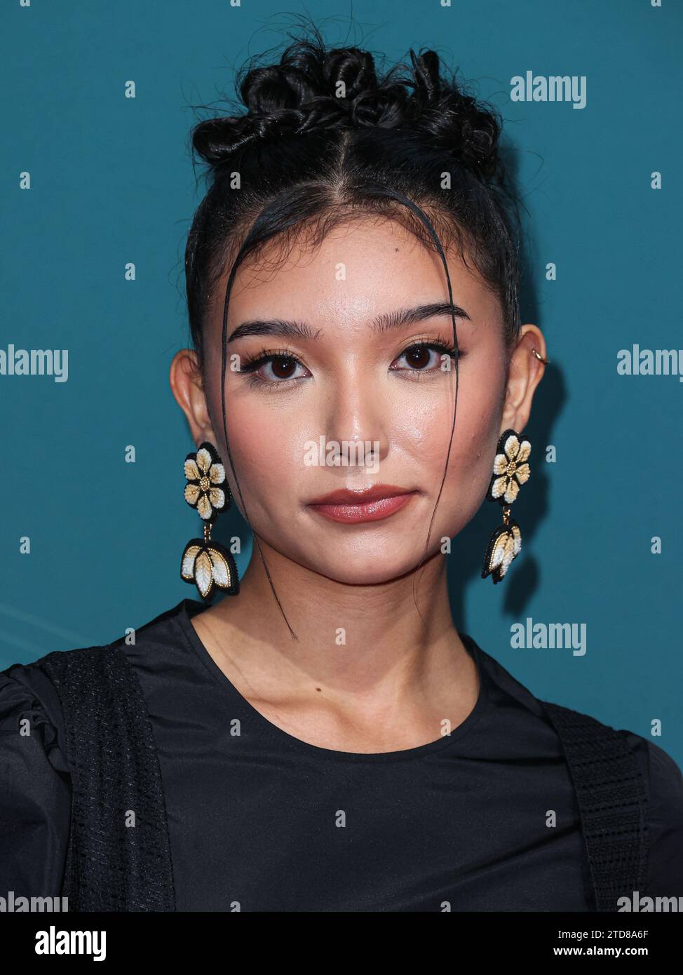 BEVERLY HILLS, LOS ANGELES, CALIFORNIA, USA - DECEMBER 16: Canadian ...