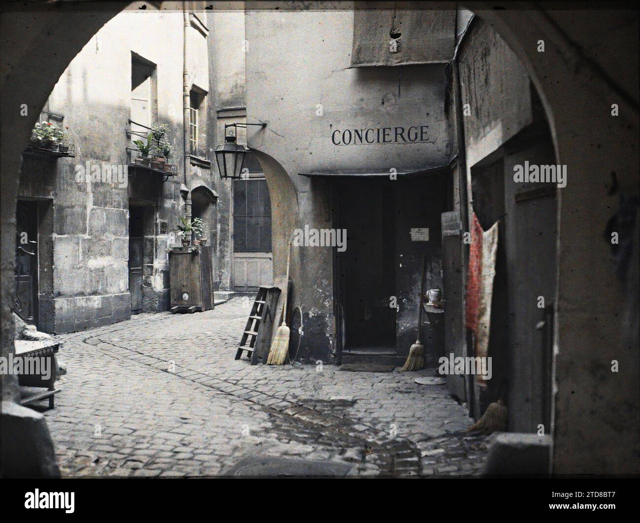 Rue de vieilles hi-res stock photography and images - Alamy