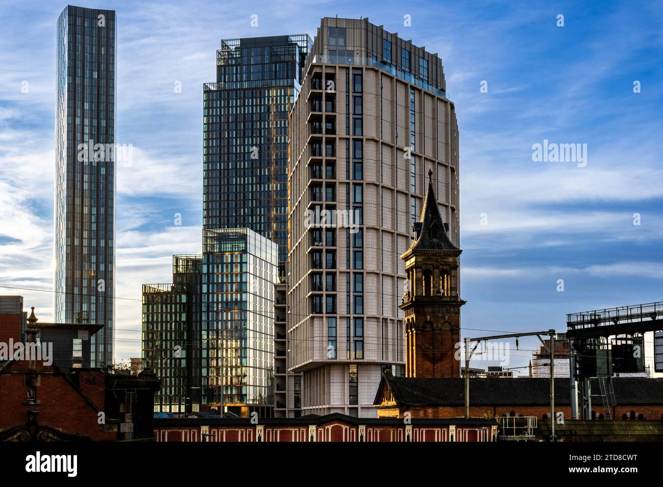 Manchester deansgate city skyline urban hi-res stock photography and ...