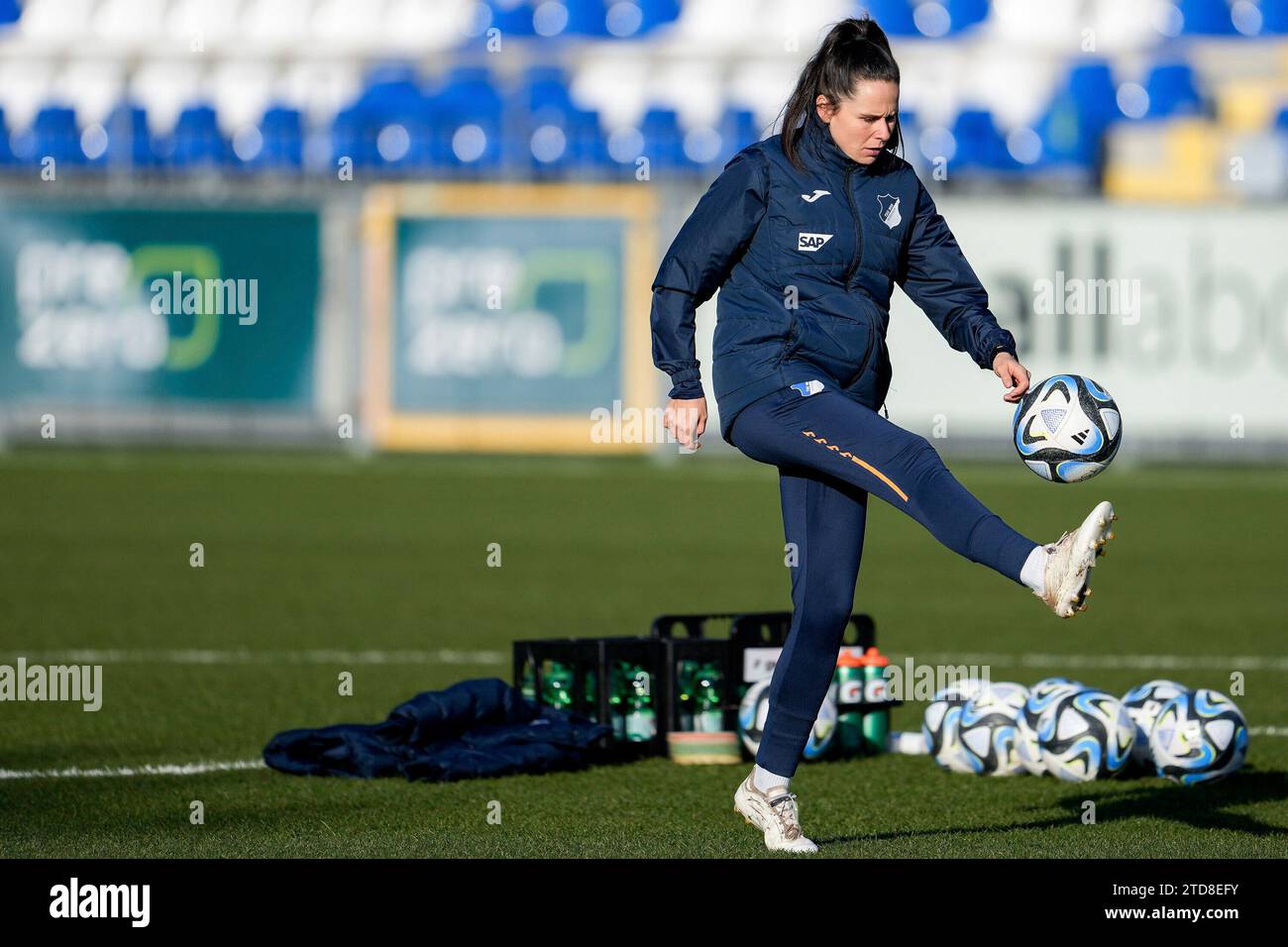 Nadine rolser hi-res stock photography and images - Alamy