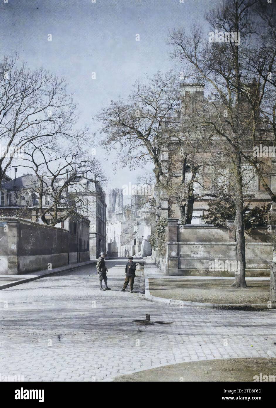 Corner boulevard de la paix hi-res stock photography and images - Alamy