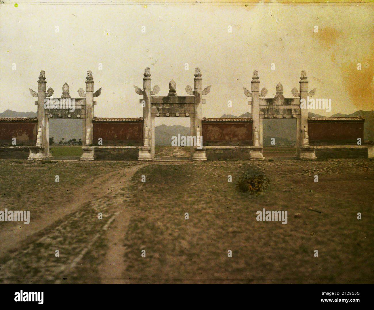 Changping, China Ming Shisanling ('Thirteen Tombs of the Ming ...