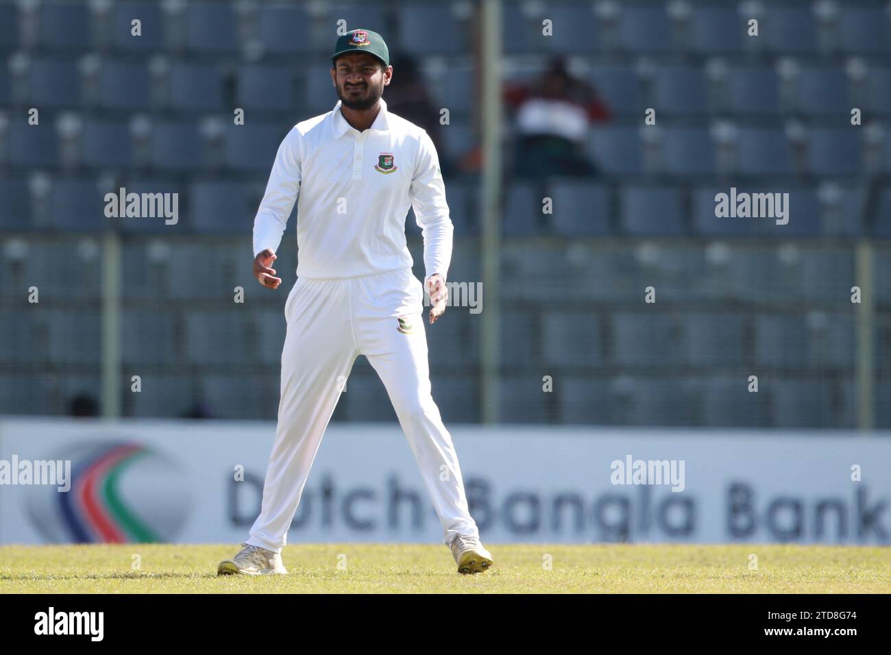 Mahmudul hasan cricket bangladesh hi-res stock photography and images ...