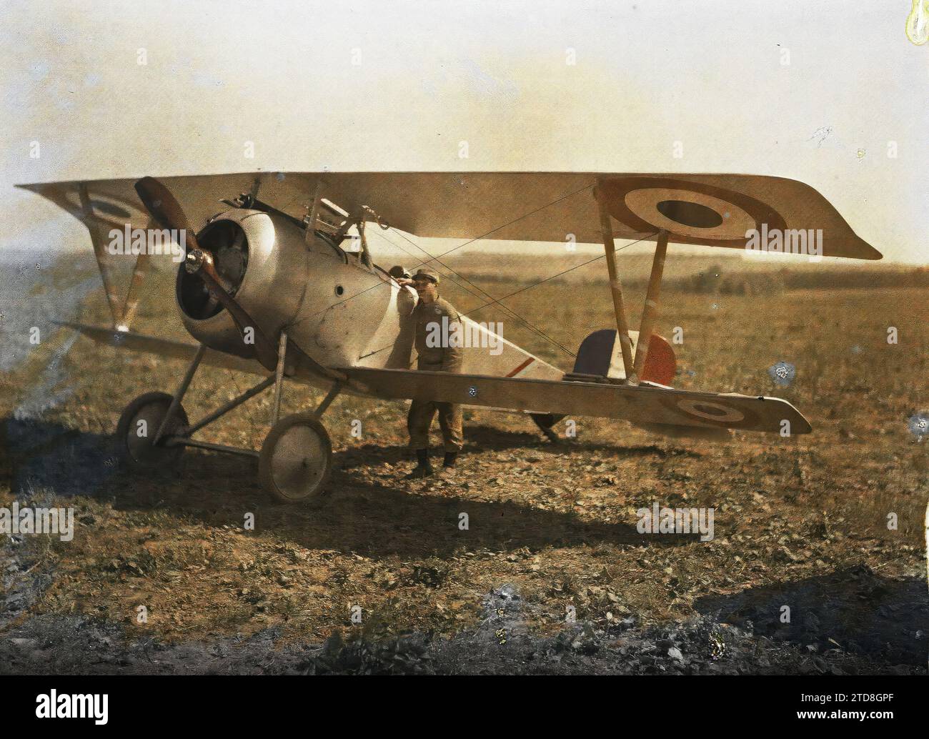 First photographic airplane hi-res stock photography and images - Alamy