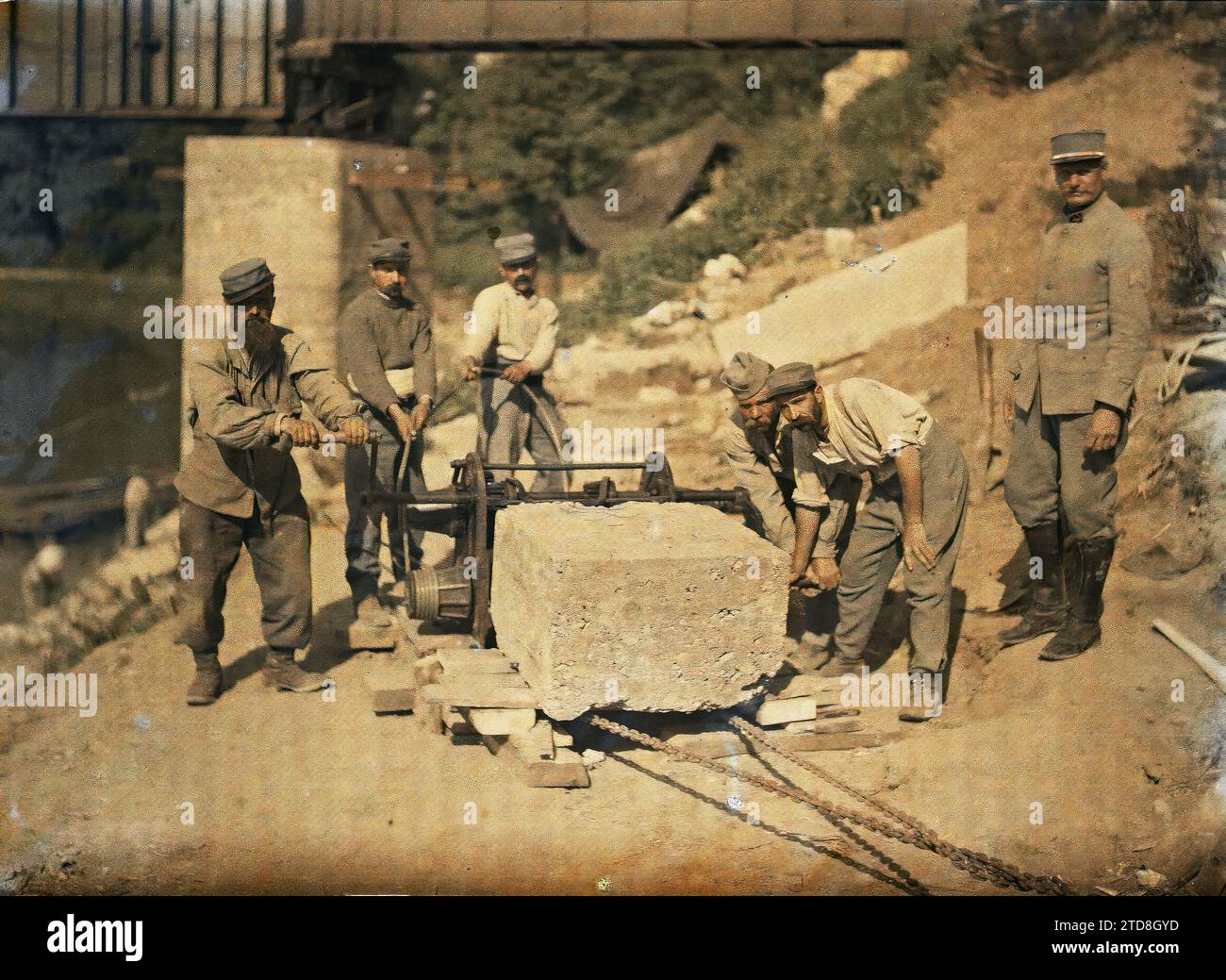 Soissons, Aisne, France Engineering Workers, Personality, Clothing ...